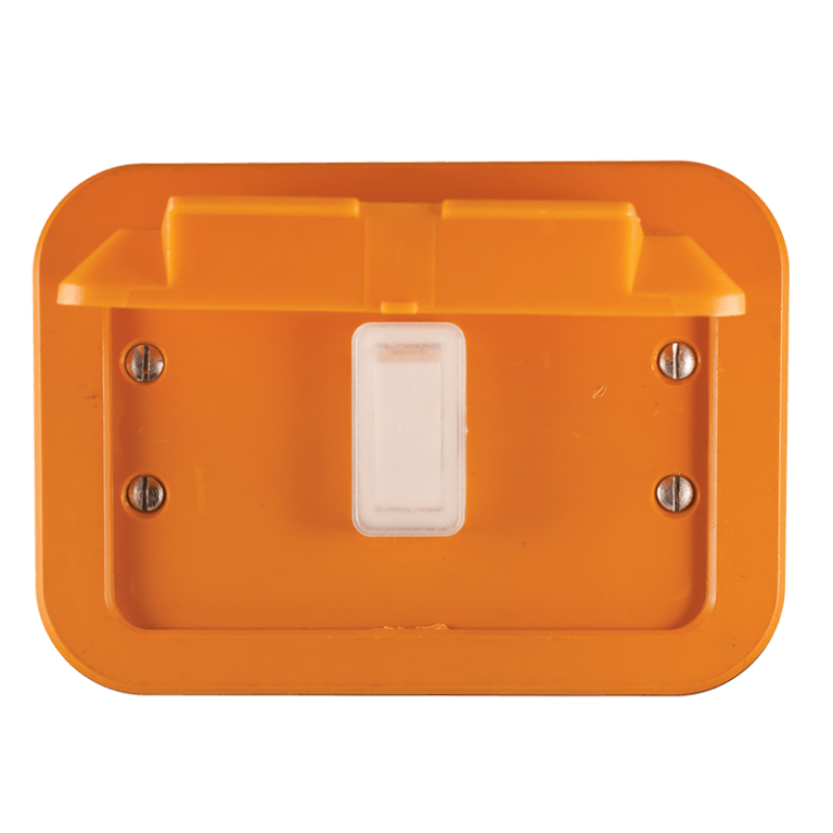 Classic Industrial 1 Lever 1 Way Switch on 119x83 Weatherproof Surface ...