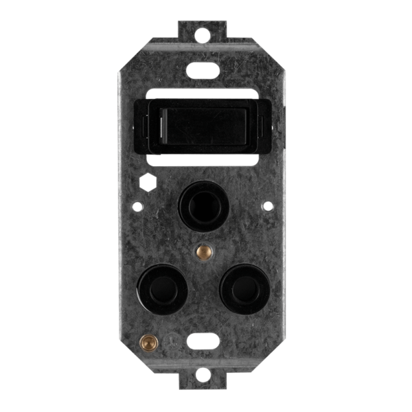 Classic Single STD Switched Socket on 2x4 Yoke - Crabtree Electrical